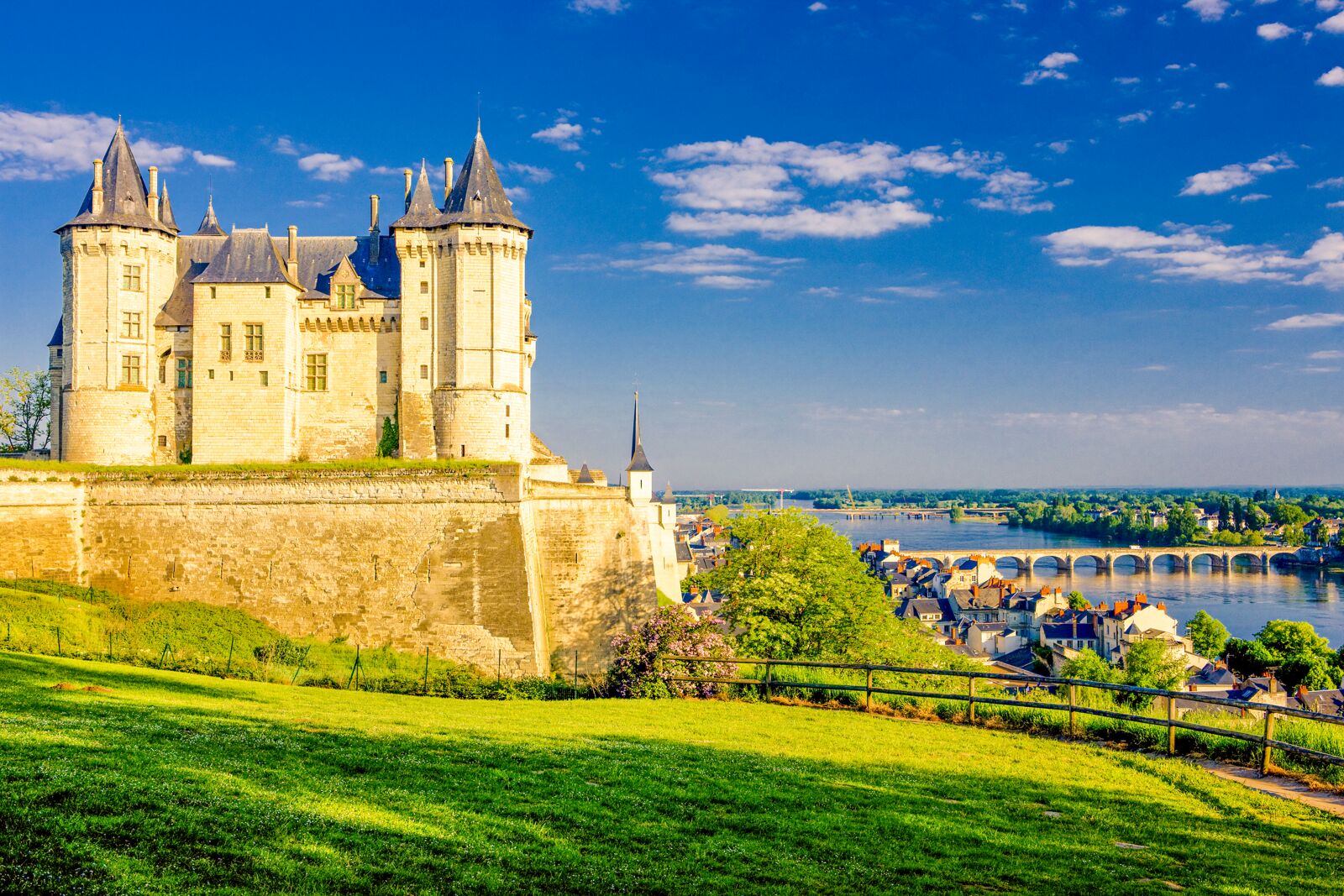 The Loire Cycle Path to the Atlantic | Cycling Holidays