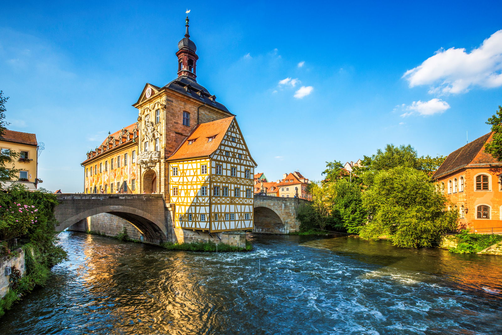 The Main River Cycle Path | Cycling Holidays
