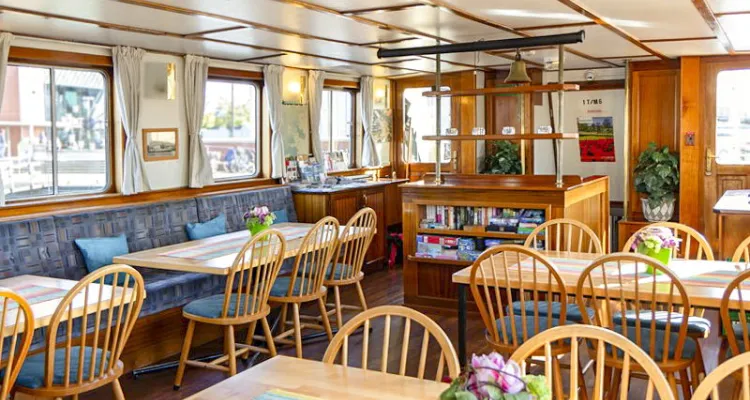 By Bike and Boat through Friesland | Cycling Holidays